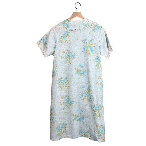 Intimates & Sleepwear | Vintage 6s 70s Short Sleeve Baby Blue Floral ...